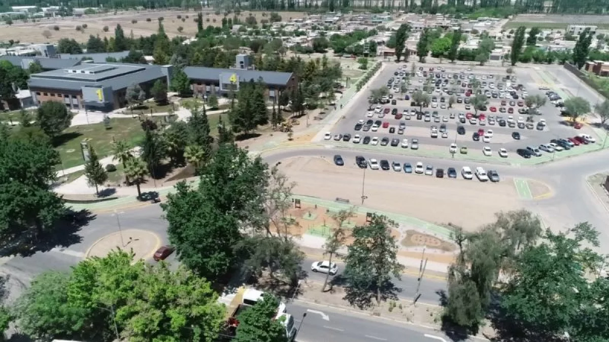 El primer edificio público de la provincia en abastecerse al 100% con ...