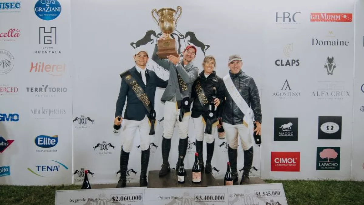 El Gran Premio Copa Casa David 2025 fue para Víctor Manuel Rico